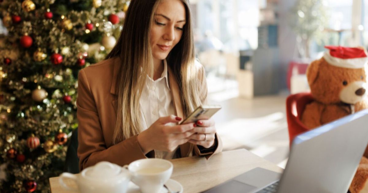 Praca w święto - wszystko, co pracodawcy wiedzieć powinni | inEwi Blog